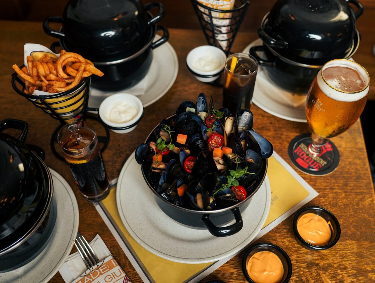 Best Brunch in Dubai | Sports Bar | Belgian Beer Cafe